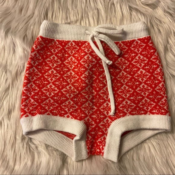 Bottoms | Knit Red Bloomer | Poshmark